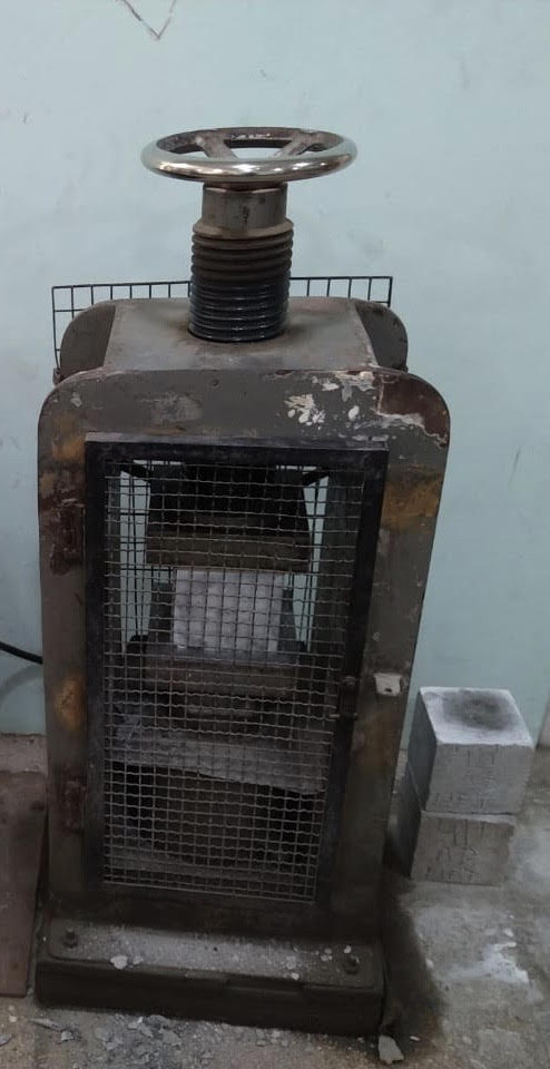 Compressive Strength of Concrete – Cube Test, Purpose, Equipment, and ...