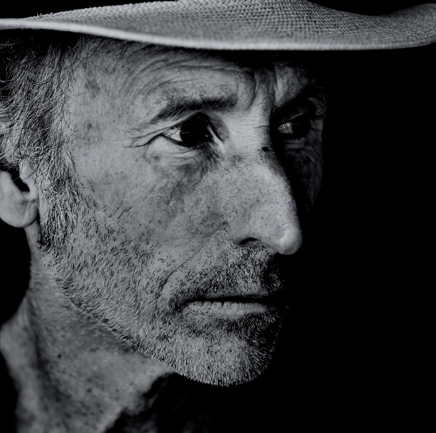 About - Matthew Robb