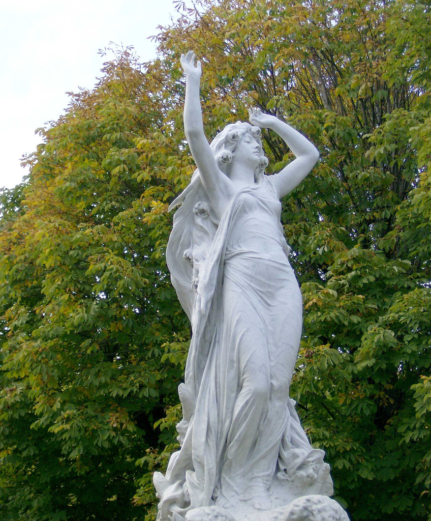Undine Mermaid Fountain - Mermaids of Earth