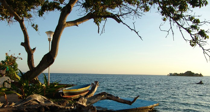 Isla Pirata Mermaid Statue - Mermaids of Earth