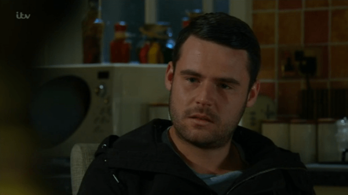 Emmerdale spoilers: Aaron Livesy's blast from the past as dad Gordon ...