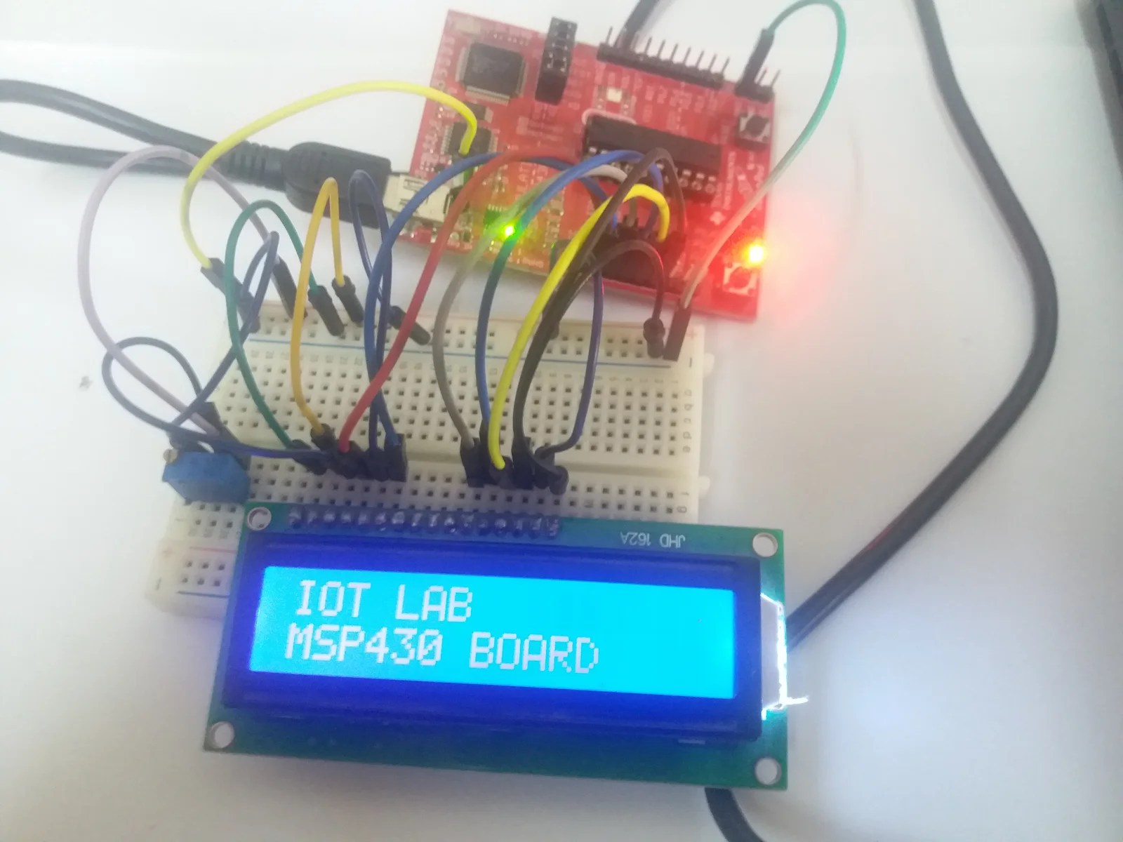 Scrolling text on LCD using MSP430 microcontroller | Microcontrollers Lab