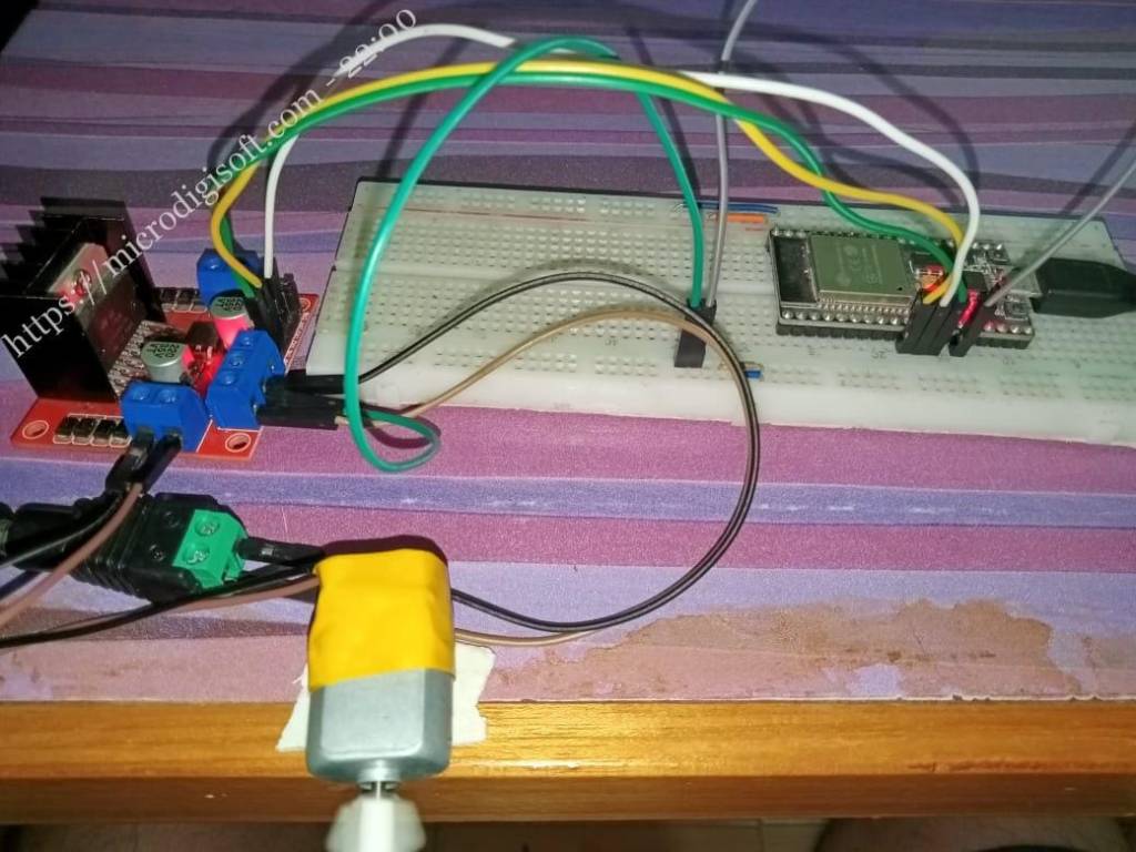 MicroPython: Control DC Motor using L298N Driver with ESP32 and ESP8266 | microdigisoft.com