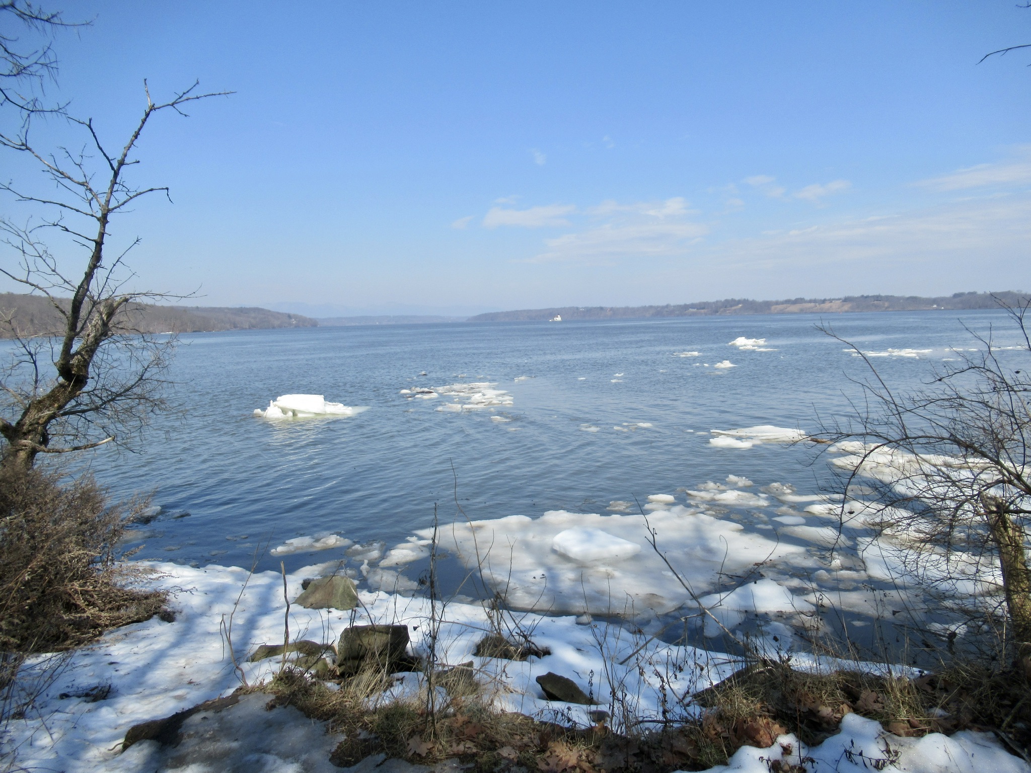 Hike Norrie Point to Mills Mansion – Mid-Hudson Adirondack Mountain Club