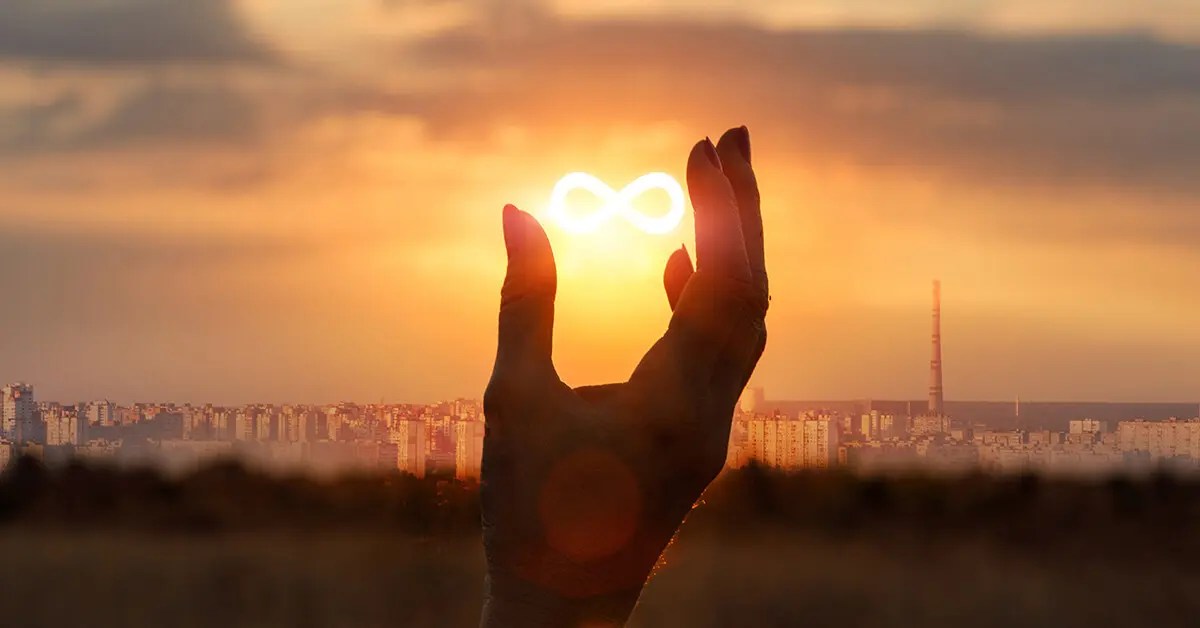 The 888 Angel Number: Success and Good Luck - MindEasy