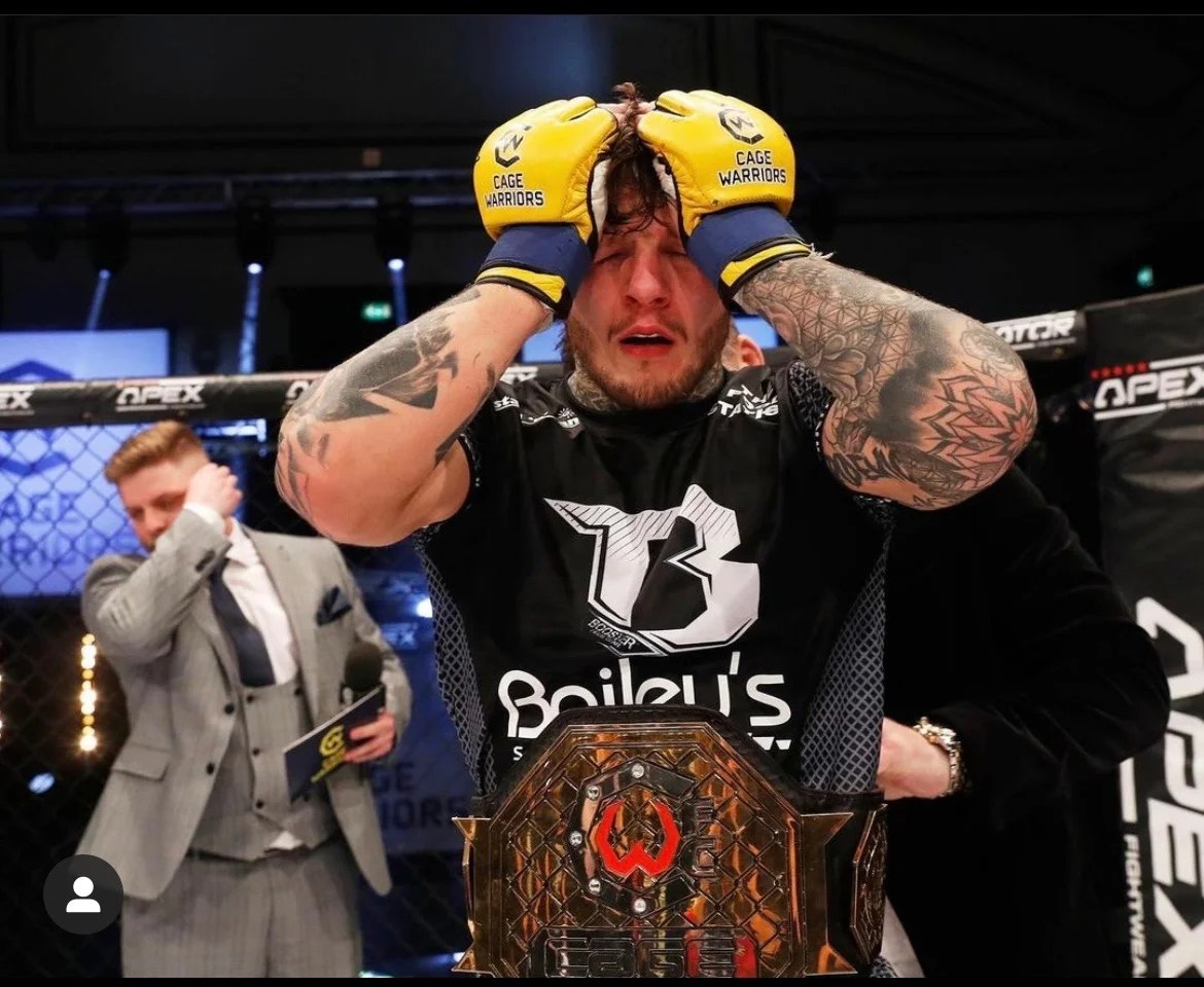 Cage Warriors 122 – Jordan Vucenic Captures Featherweight Title | MMA UK