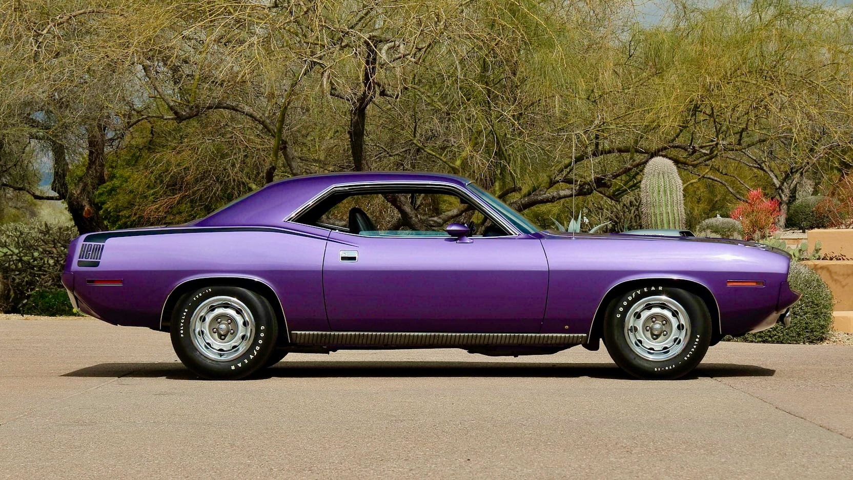 In-Violet 1970 Plymouth HEMI 'Cuda Is Going To Mecum Glendale ...