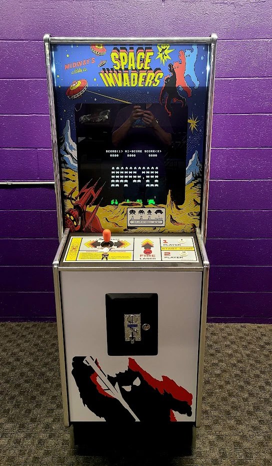 Space Invaders Arcade Video Game M P Amusement