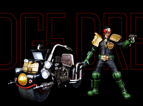 Dredd ThreeA Figure Painted – Multiversity Comics