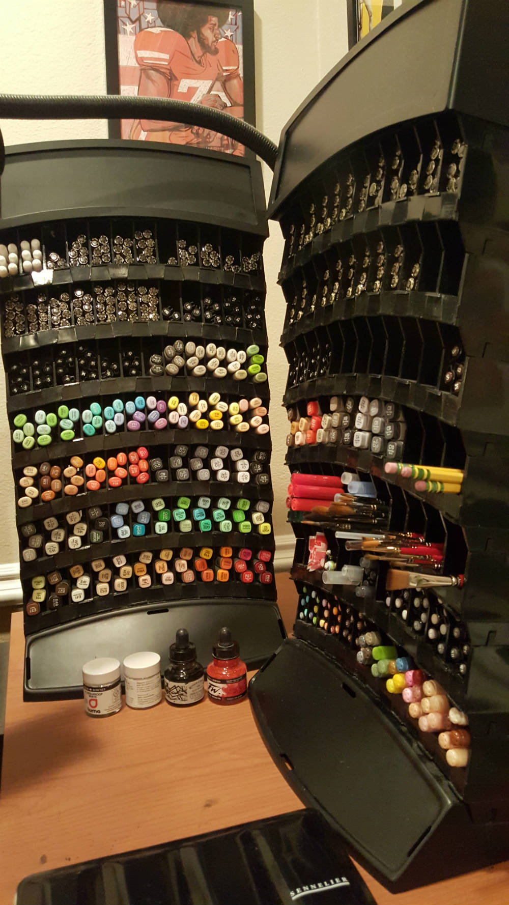 Exploring the Work Space of Artist and Co-creator of “Kid Lobotomy ...