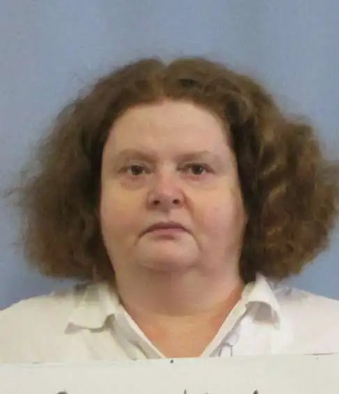 Lisa Carpenter Graham Murders Daughter