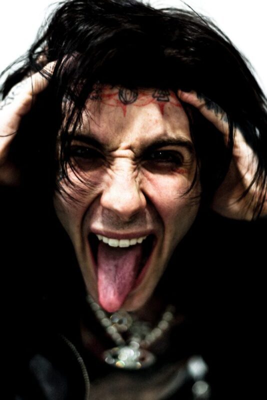 Astrophobia Connects With His Fans - Muzique Magazine