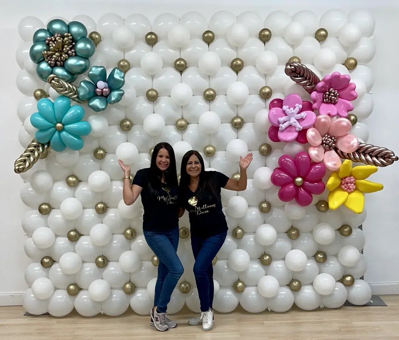 Flower wall - My Balloons Decor
