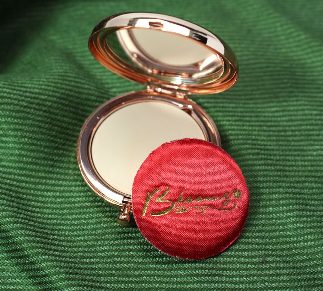 Vintage Style – Besame Cosmetics