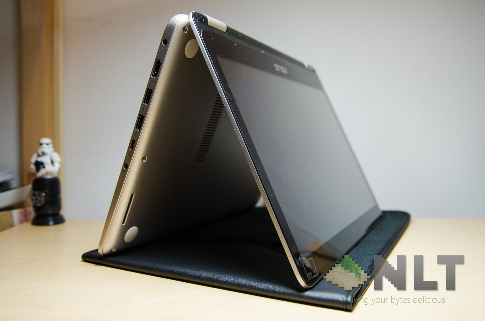 Review - ASUS VivoBook Flip: laptop done right, convertible done ...