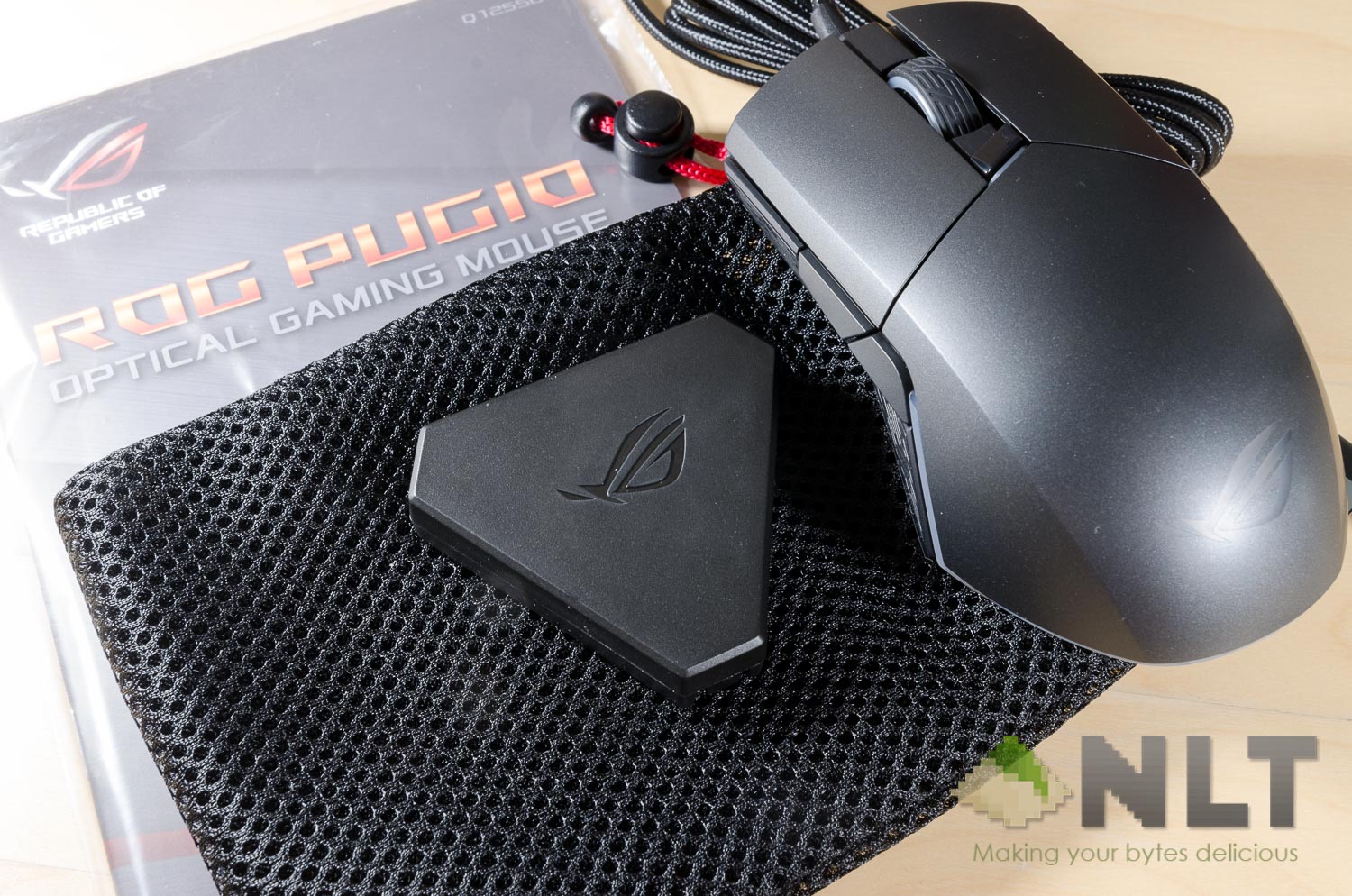 Review - ASUS ROG Pugio: Not-So-Large Ambidextrous Mouse | Nasi Lemak Tech