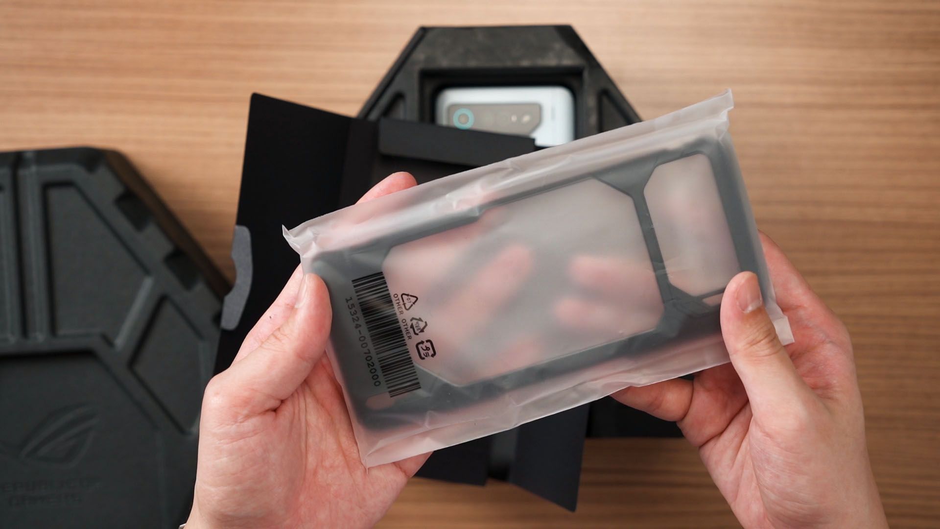 Review - AeroActive Cooler 7 for the ROG Phone 7: Improvements overall ...