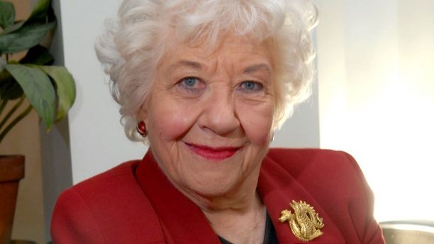Charlotte Rae has died at 92...She had roots in Cabaret as well as ...