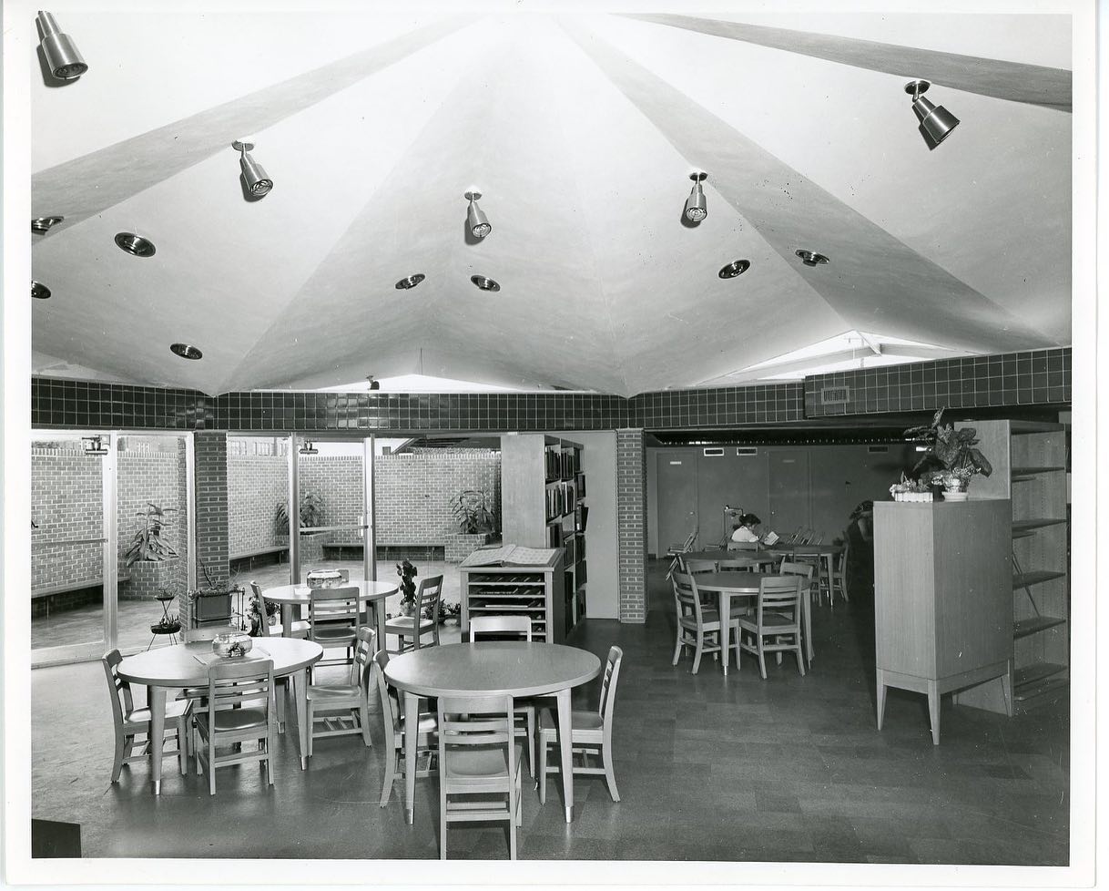 Robert E. Smith Library: A Community Spotlight – New Orleans Public Library