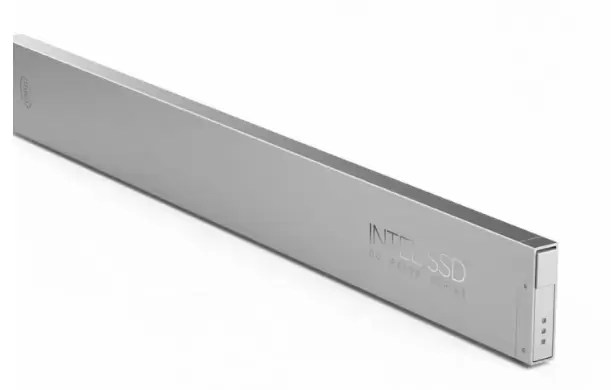 [Intel] เปิดตัว SSD Ruler รุ่นใหม่มาพร้อมความจุมหาศาล 1 Petabyte (1,000 ...