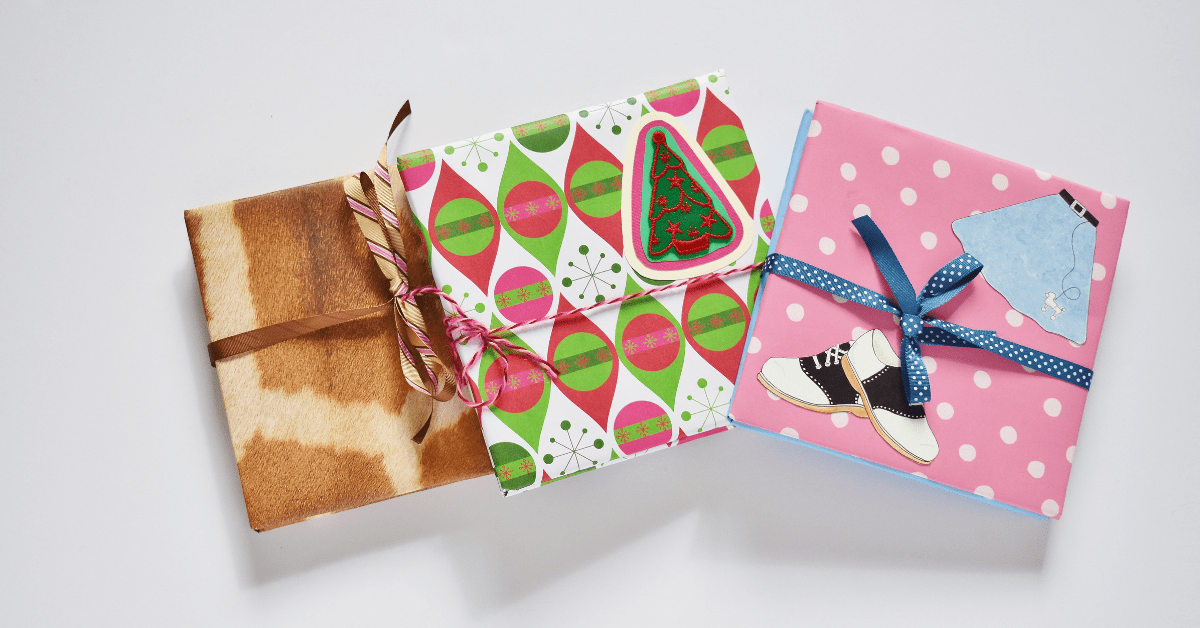 DIY Photo Album Perfect for a Gift - Now That's Thrifty!