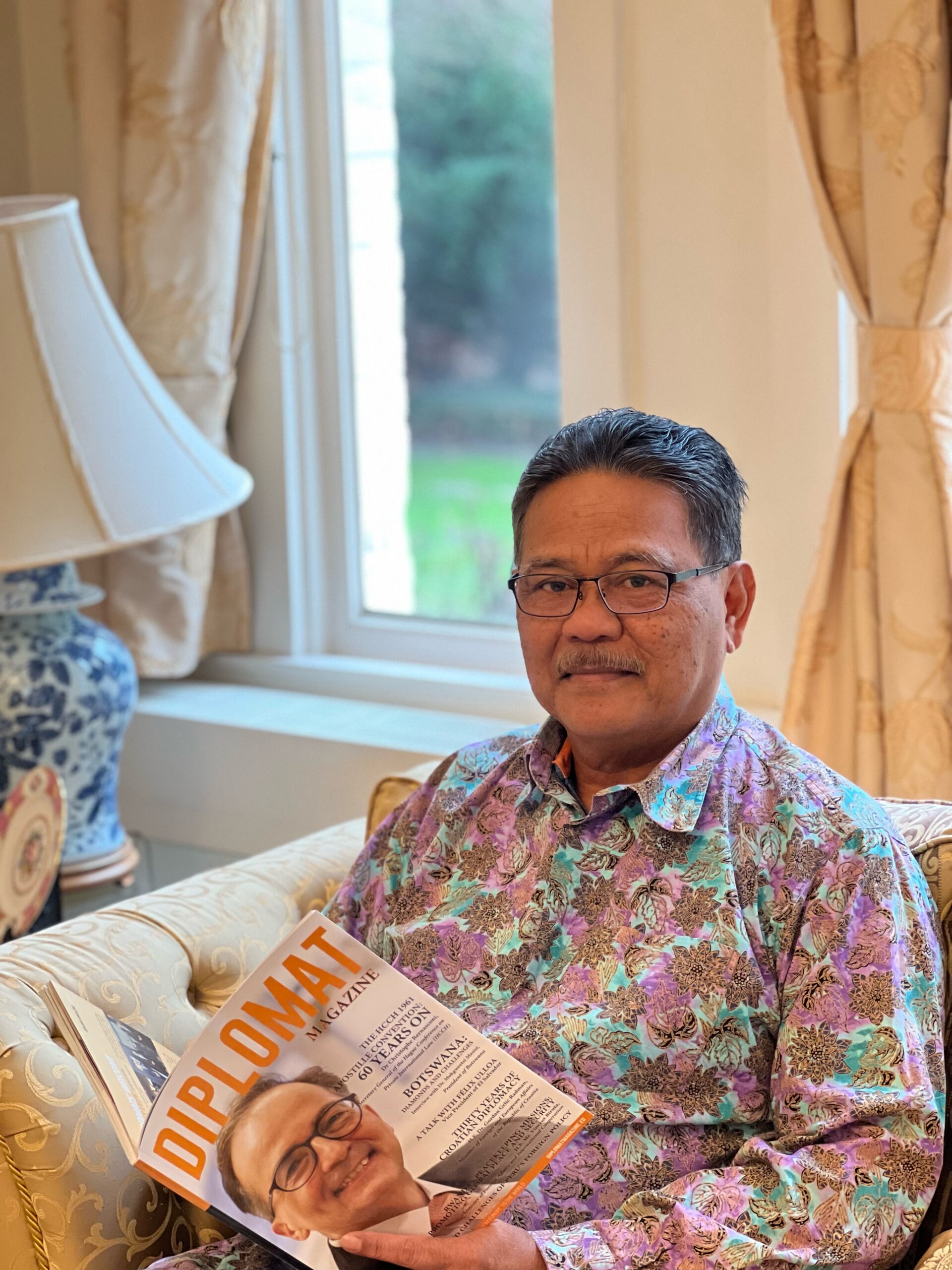 The Diplomatic Grower - Diplomat magazine