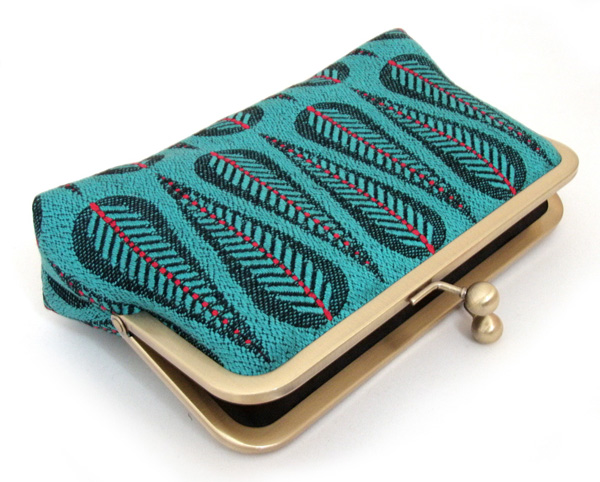 Red Ruby Rose has the perfect clutches for you and those hard-to-shop ...