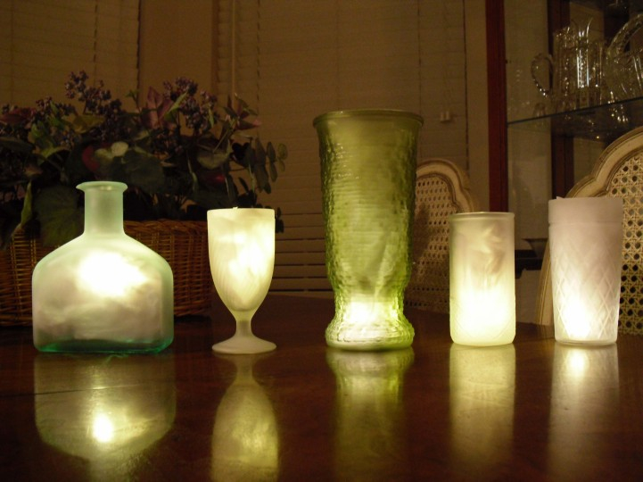 How to make funky frosted glass centerpieces • Offbeat Wed (was Offbeat ...
