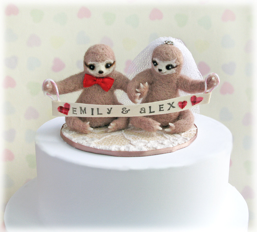 This sloth cake topper will induce intense squeeing