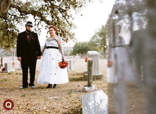 Cemetery wedding in Austin • Offbeat Wed (was Offbeat Bride)