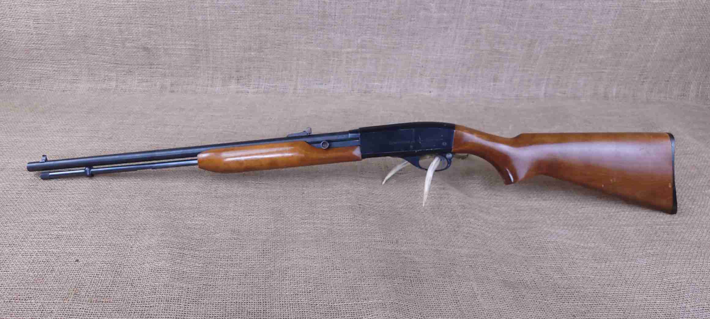 Remington Speedmaster Model 552 22-Caliber Semi-Automatic Rifle | Old ...