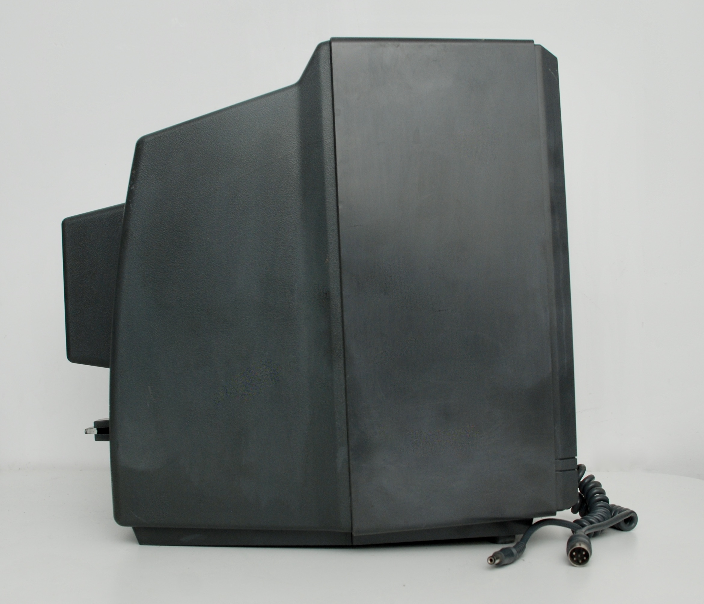 Amstrad CTM644 Colour Monitor - Old Crap Vintage Computing