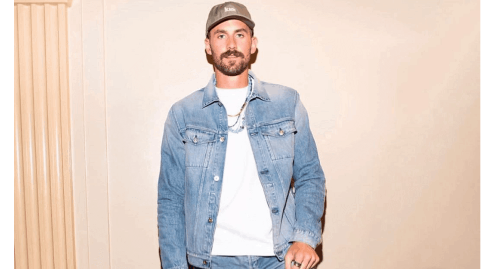 Canadian Men – Meeting, Dating, and More (LOTS of Pics)