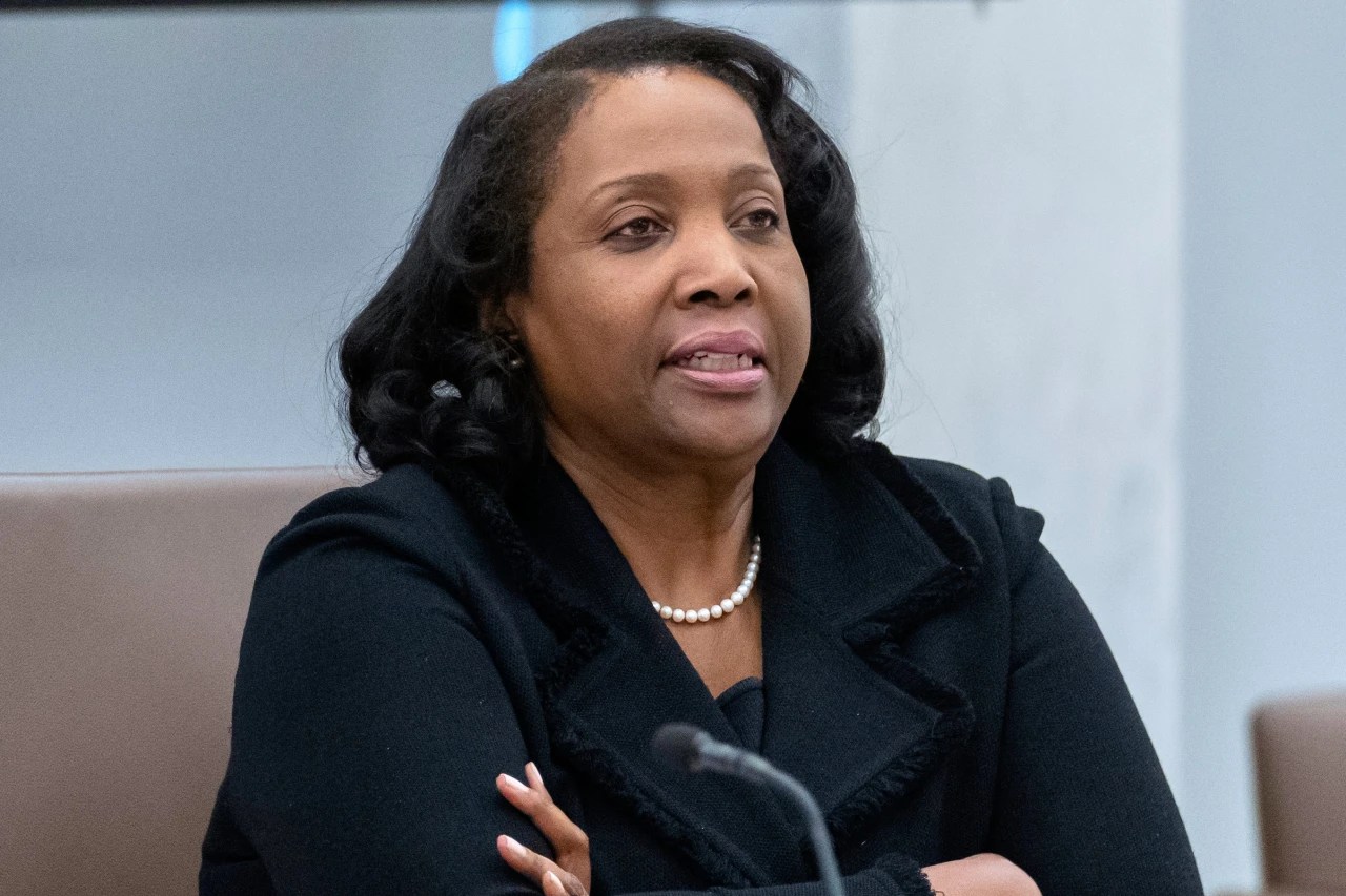 Fed Holds Rates Steady But Two Officials Back A Cut Wsj