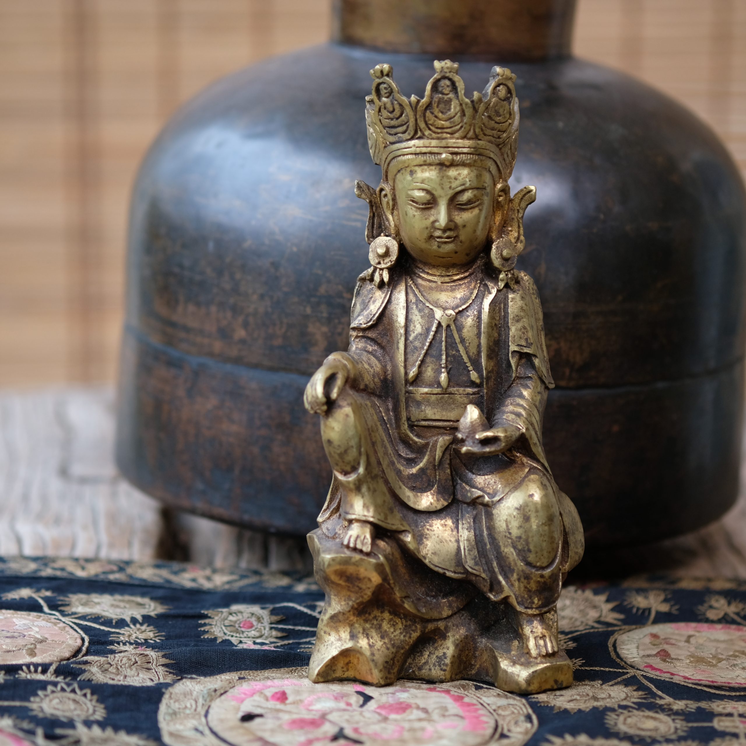 Guanyin, China - Pagode Shop