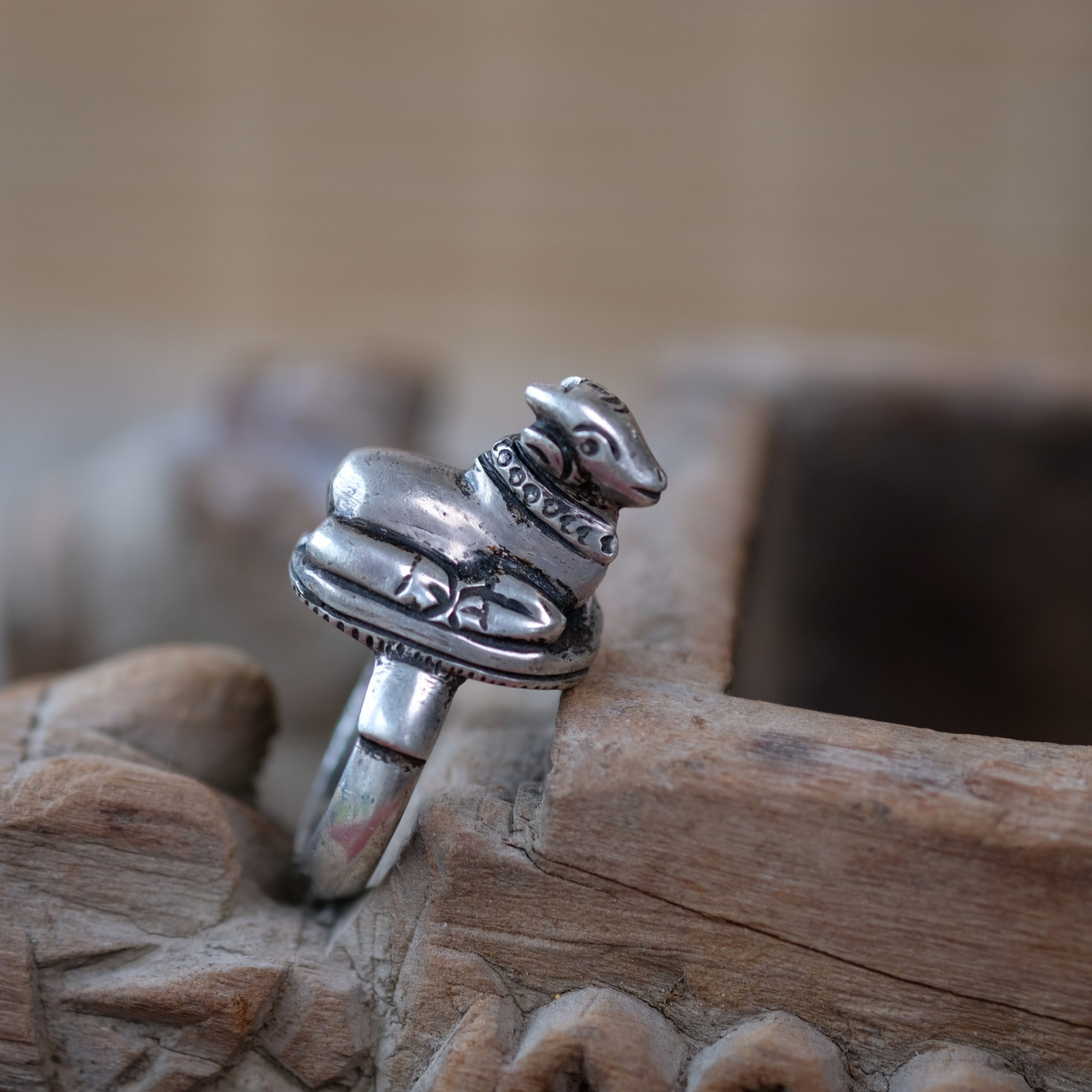 Shiva's vehicle.... - Pagode Shop