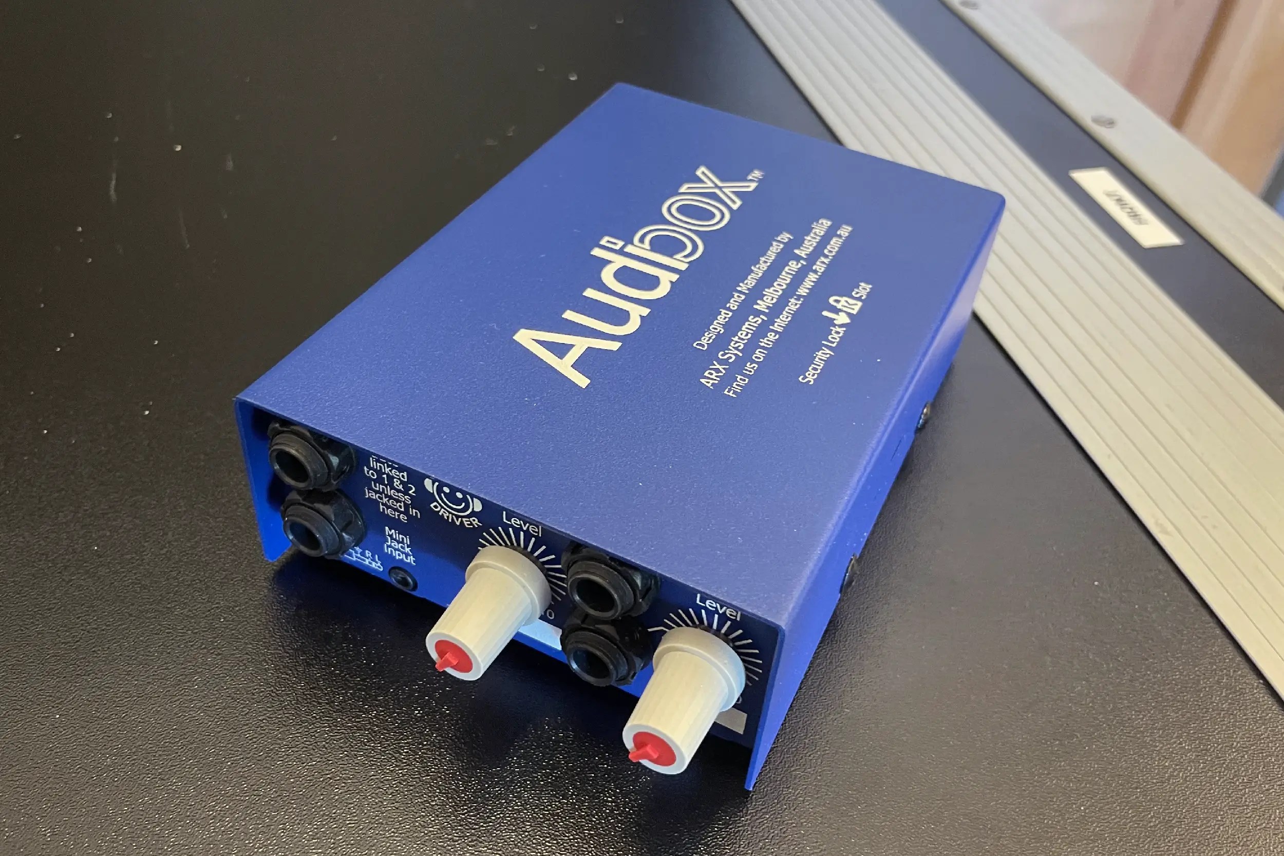 ARX Audibox Ear Driver - Headphone monitoring box-Headphone monitoring ...