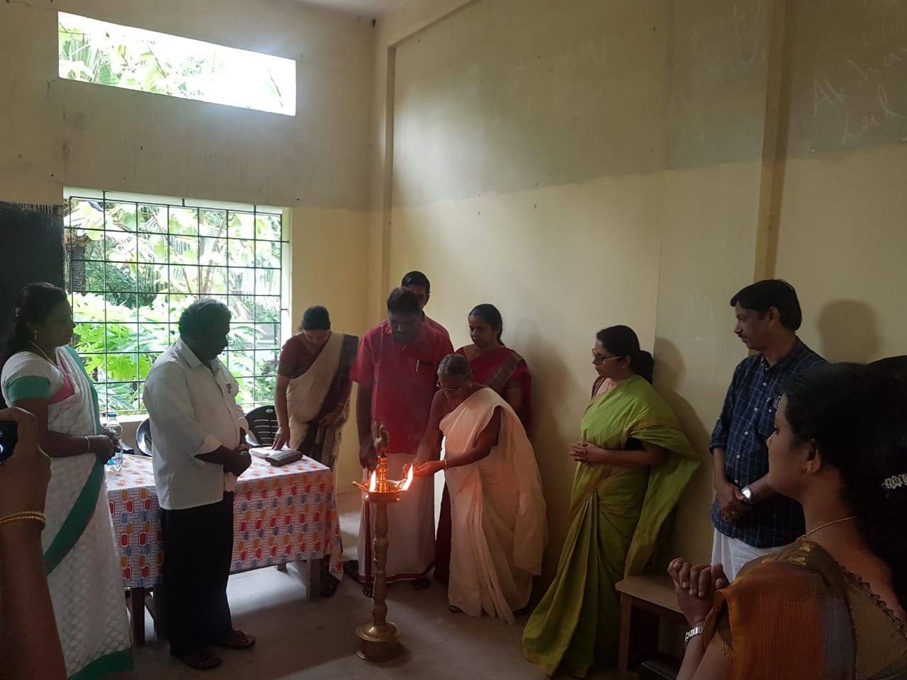 Smart Classroom inauguration at Higher Secondary Section at Panangad ...