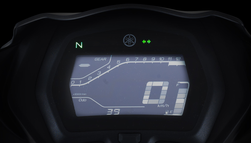 Perbandingan: Honda RS-X vs Yamaha Y16ZR, Mana Satu Paling Power?!