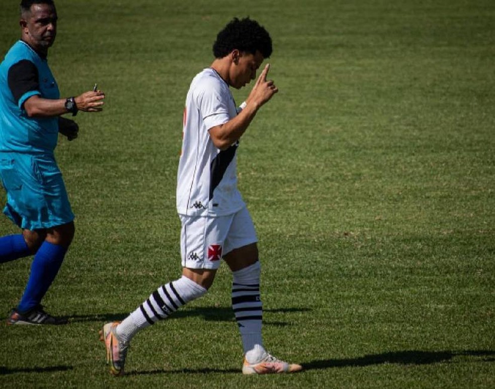 Sub-20 ganha com gol do estreante Emerson Urso - Papo na Colina ...
