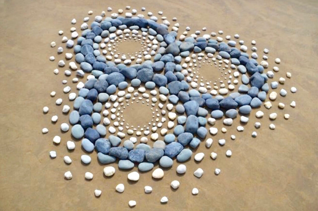 A free guided movement session - The Path of Azul