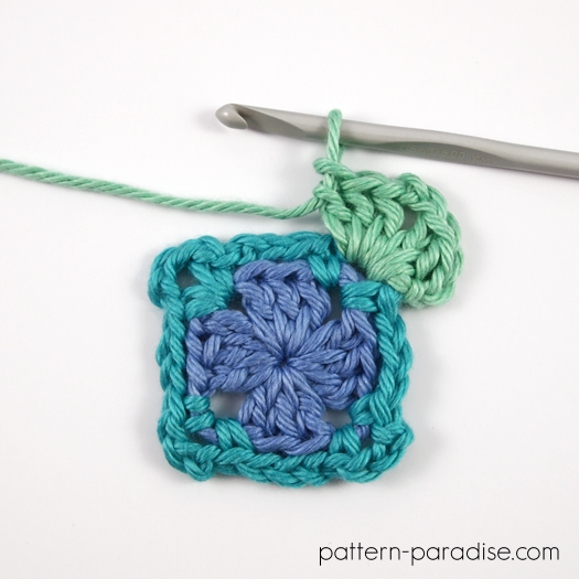 Free Crochet Pattern: Block Stitch Square - Pattern Paradise