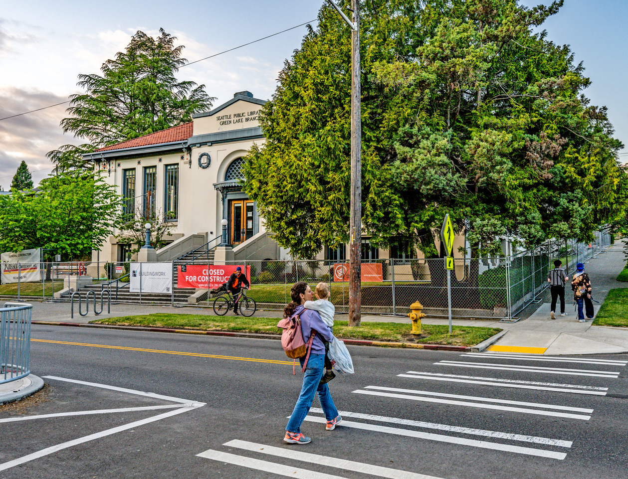 Seattle Now & Then: The Seattle Public Library’s Green Lake Branch ...