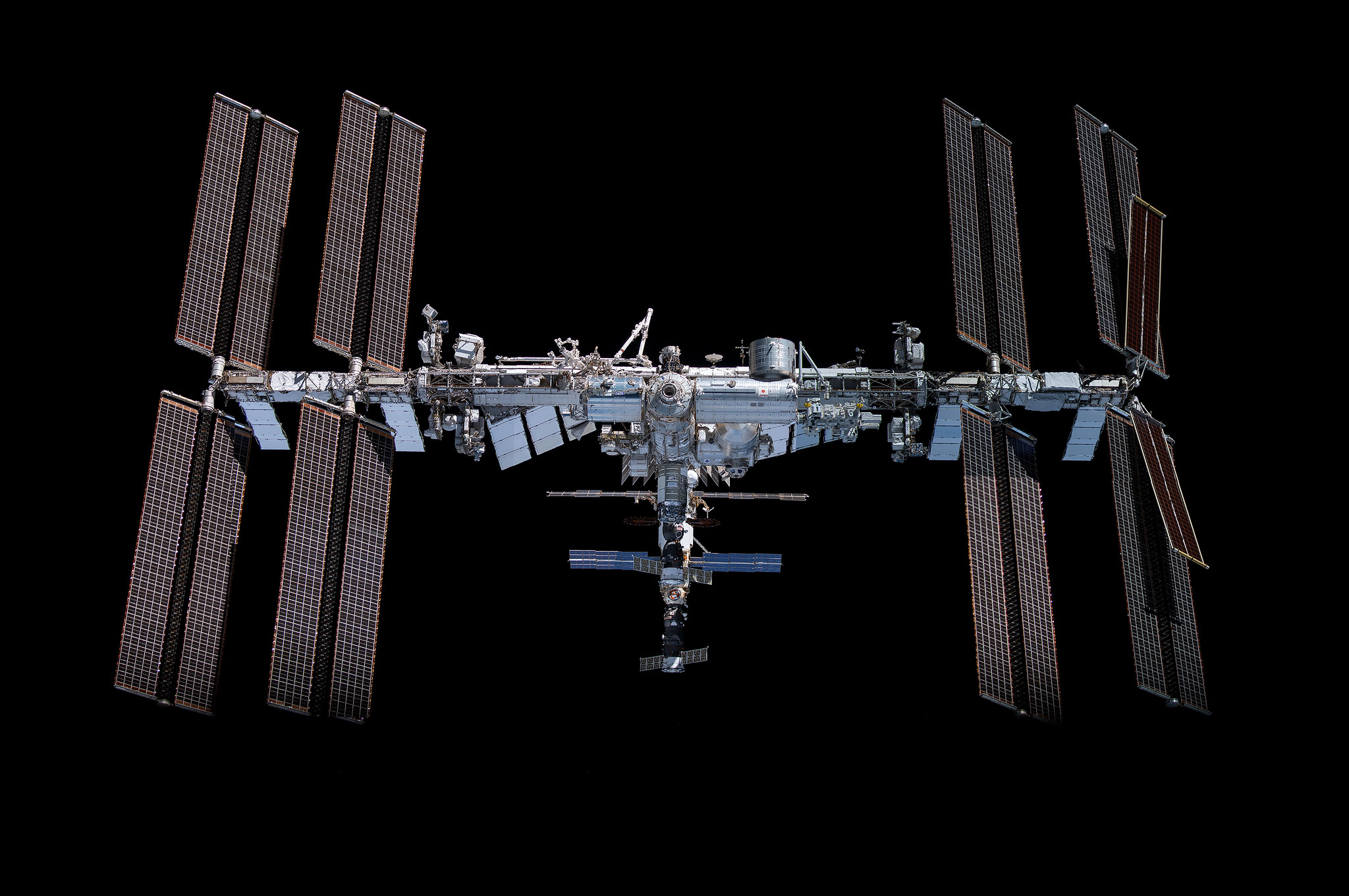 Redwire to Develop First Commercial Greenhouse in Space - Payload