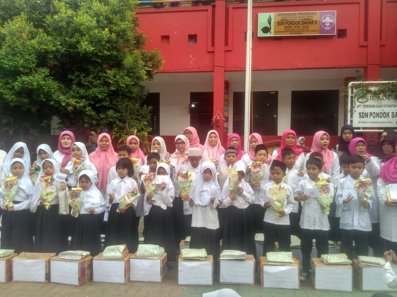 Ini Cara Saling Berbagi Siswa SDN Pondok Bahar 5 Tangerang ke Sesama ...