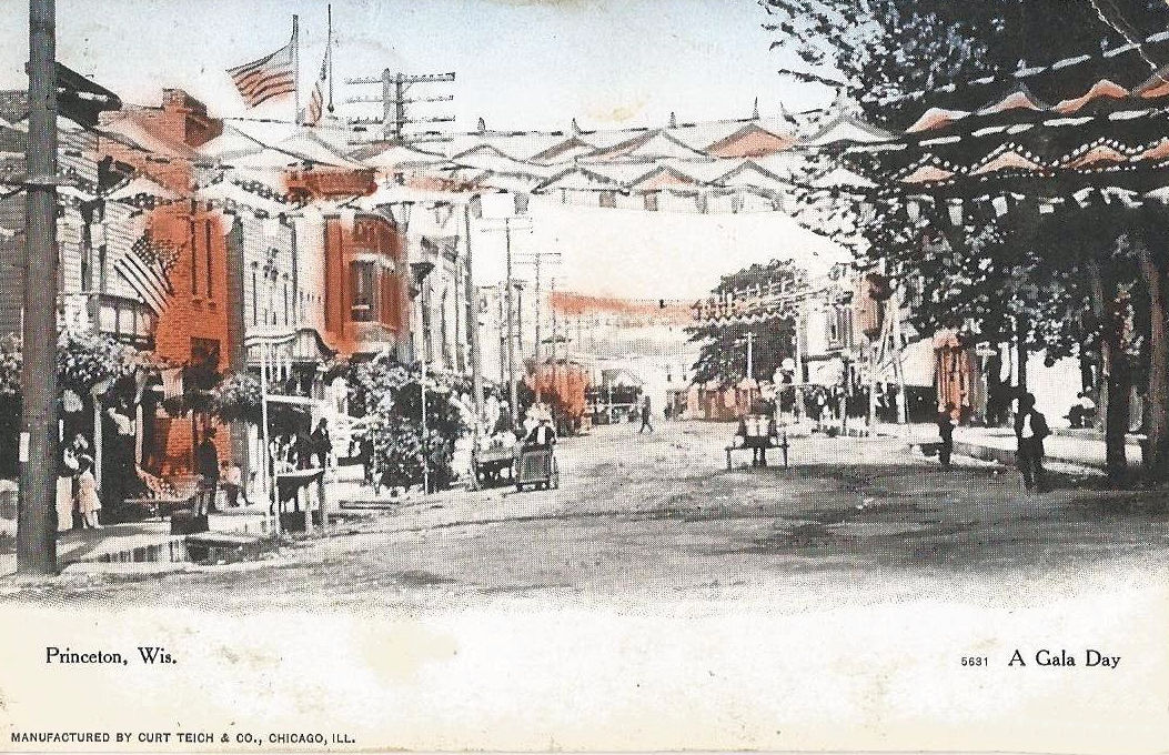 Historical Wisconsin Main Street Postcard views