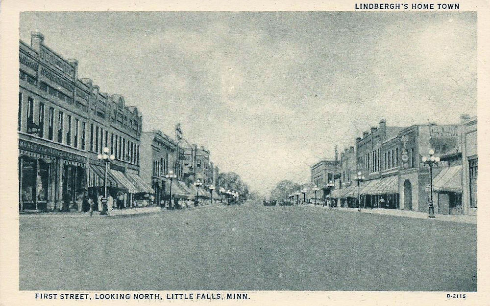 Old Main Street Postcard Views of Minnesota Cities and Towns