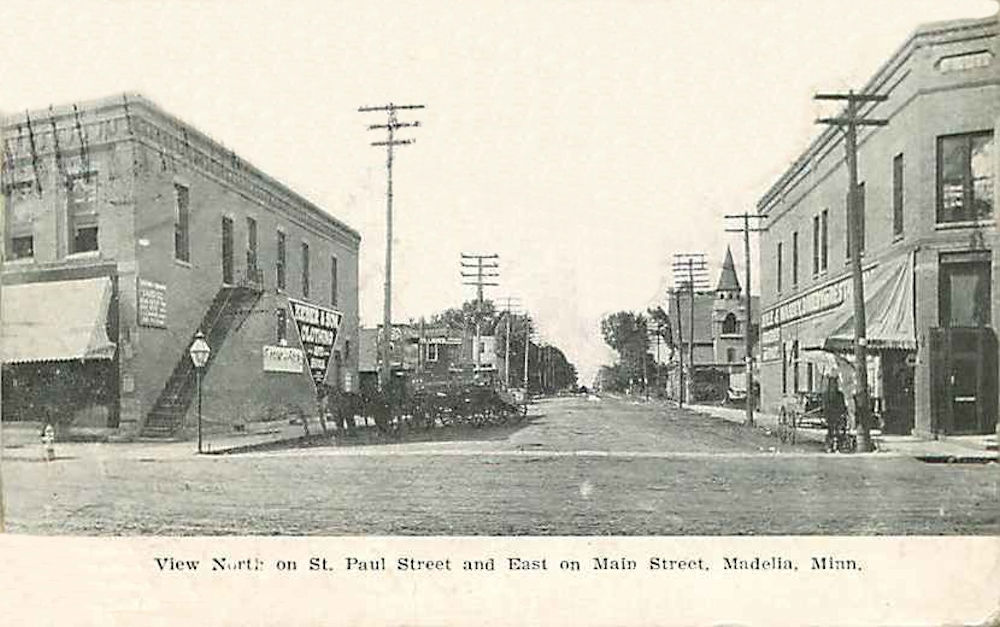 Old Main Street Postcard Views of Minnesota Cities and Towns