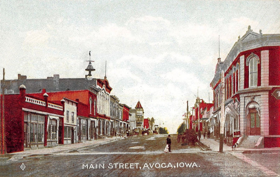 Main Street Postcard views of Towns in the State of Iowa