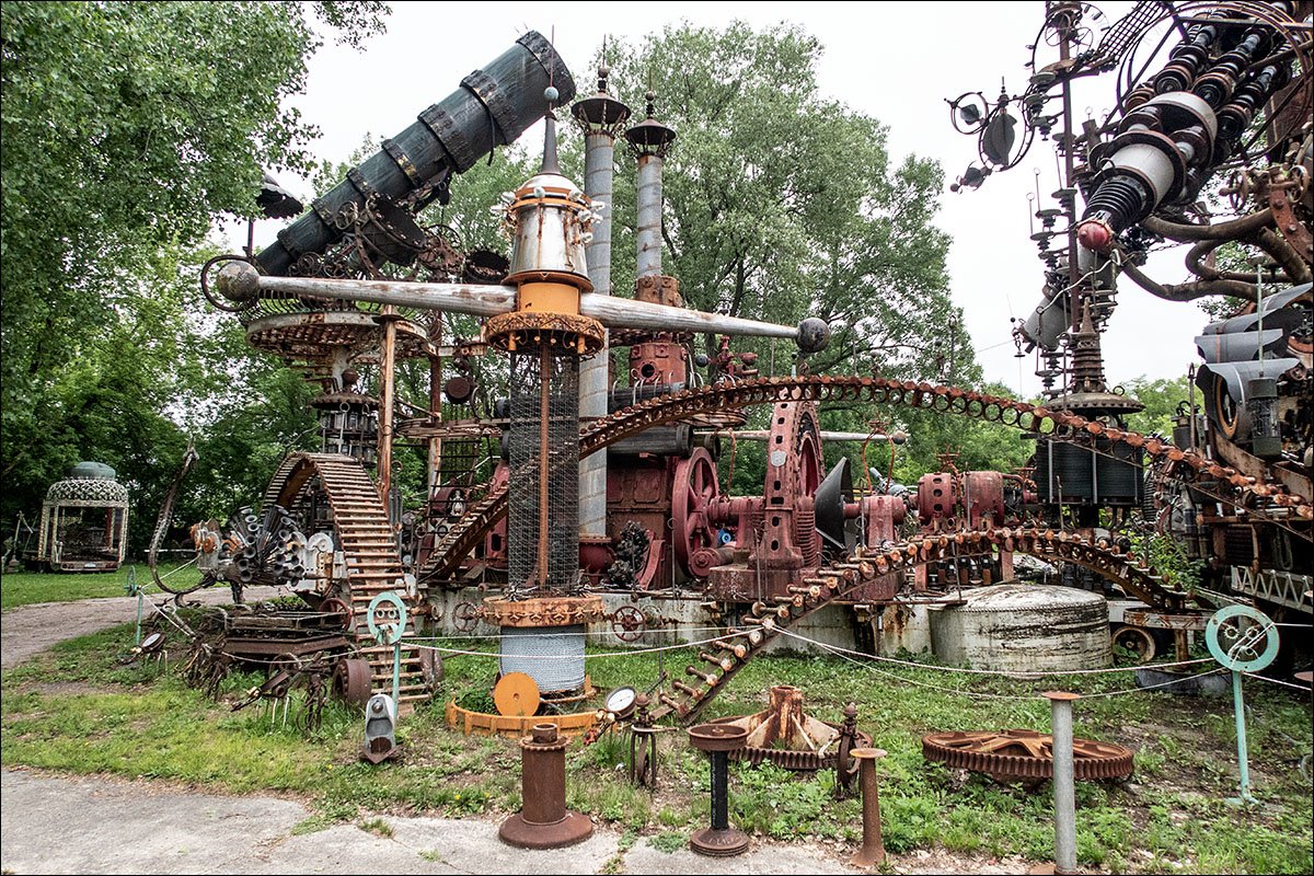 Dr. Evermor’s Scupture Park – PHILLIP L. BLOCK